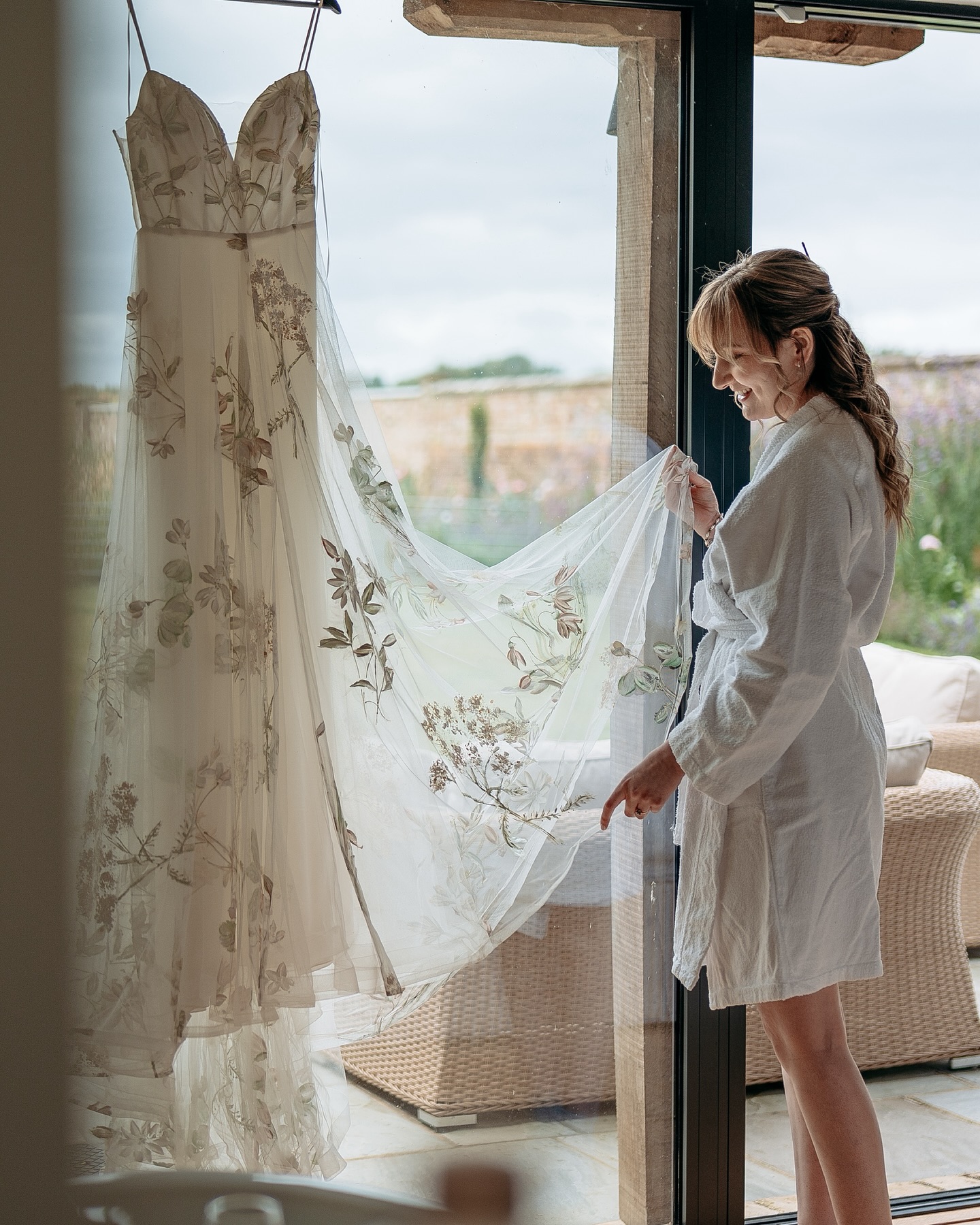 How To Find The Right Wedding Photographer